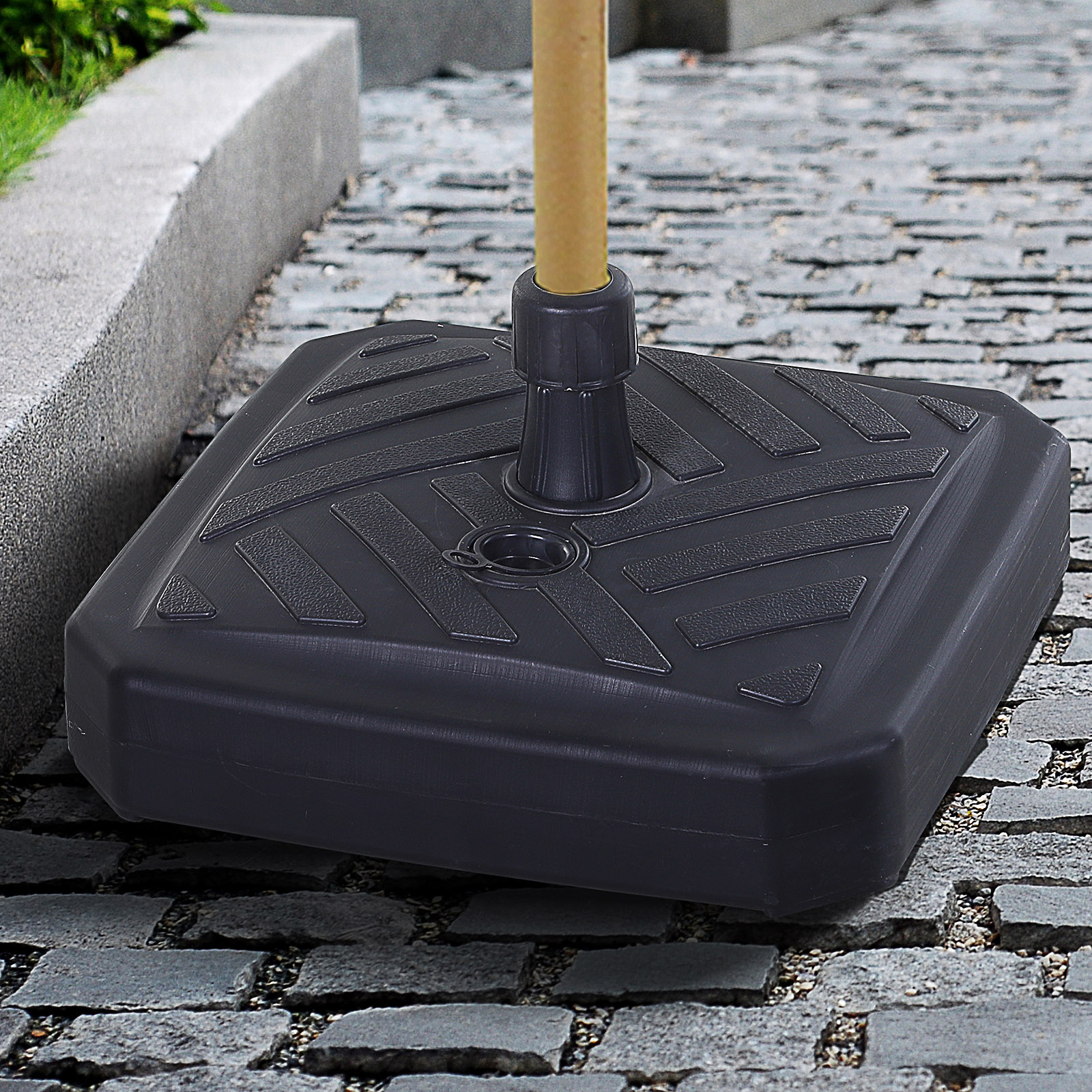 Outsunny 30 lbs Patio Umbrella Base Plastic Fits Poles Diameter 0.98 ...