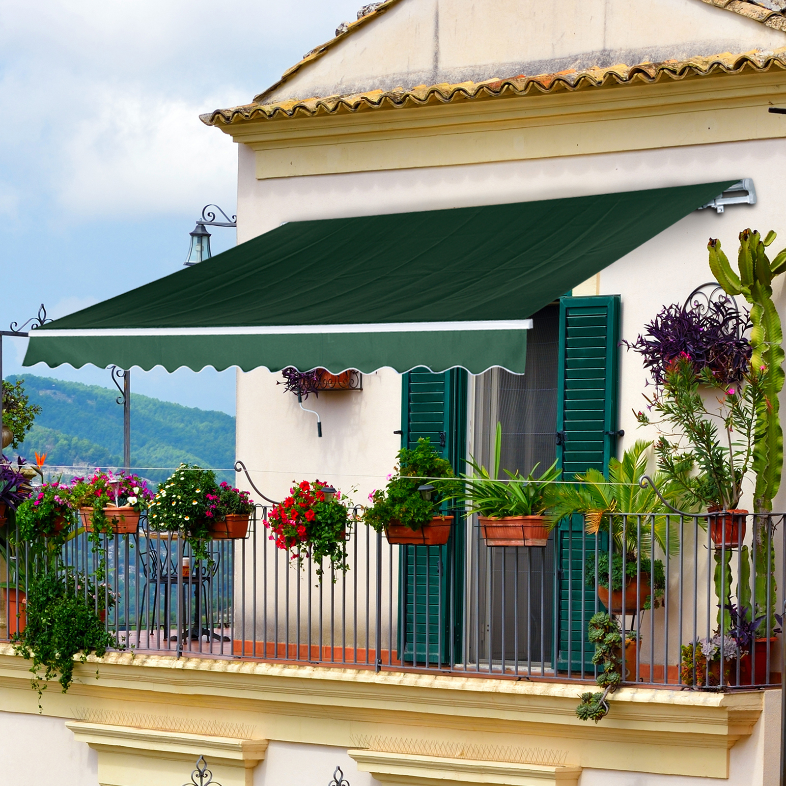 Outsunny 12x8.2ft Manual Retractable Patio Awning Water-Resistant Sun ...