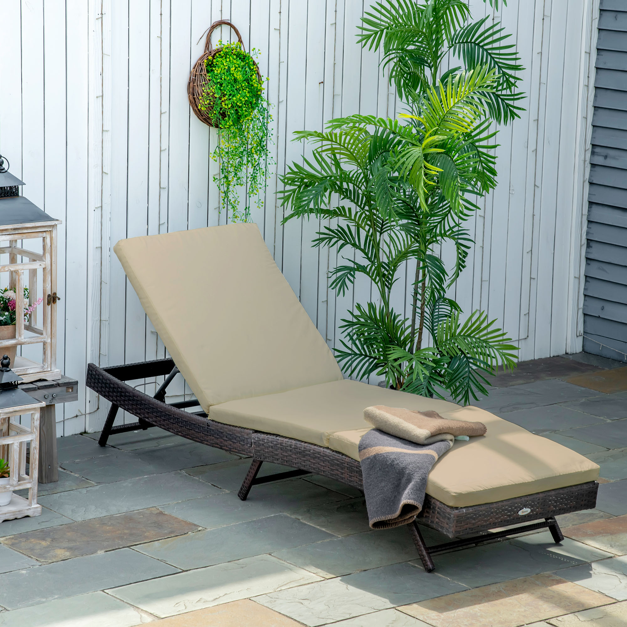 Outsunny Wicker Patio Lounger, Outdoor Recliners Lounge Chair w/ 5 ...