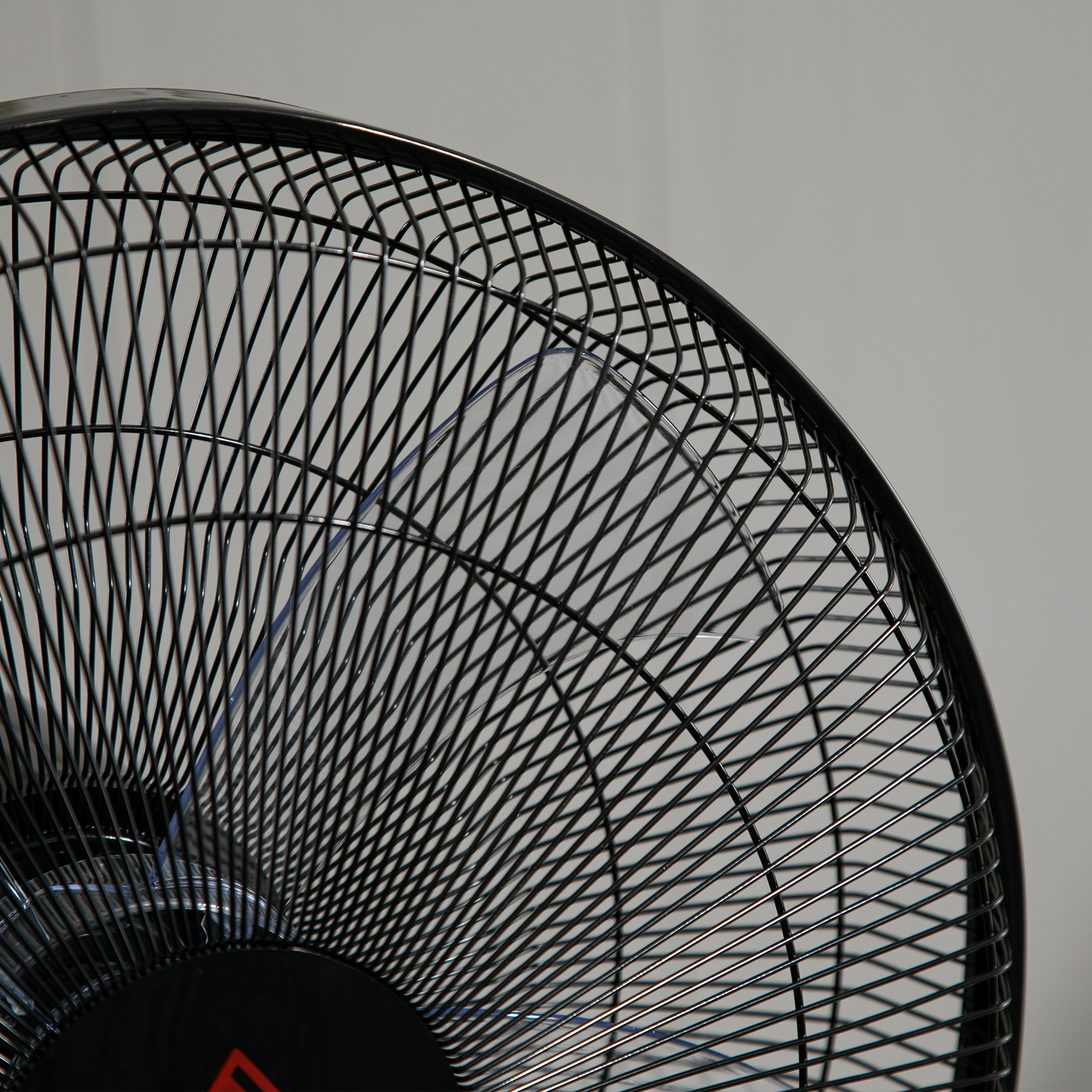 HOMCOM Floor Standing Fan with Remote Control, Oscillating, LED Screen ...
