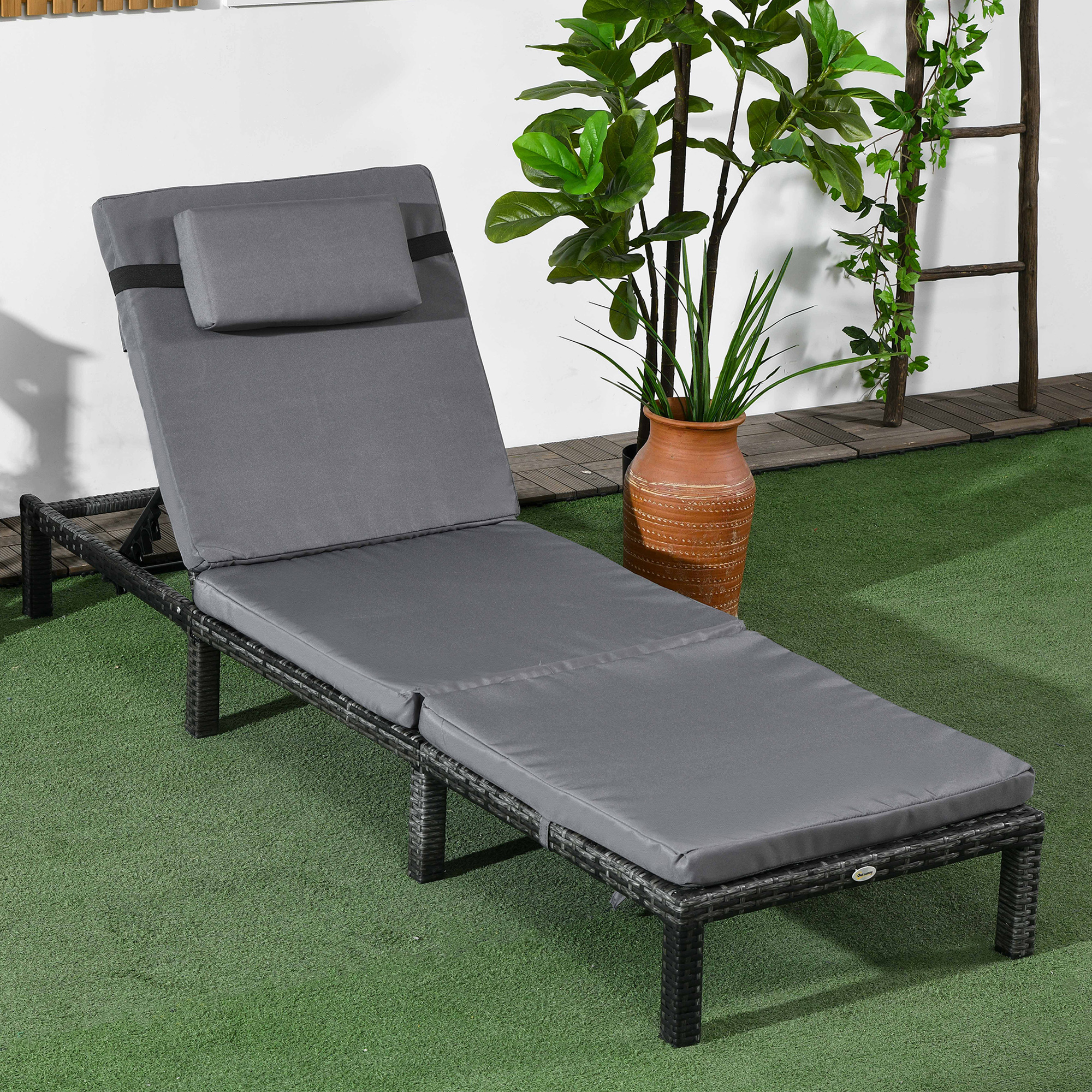 Outsunny Outdoor Lounger, Patio Lounger with 5-Level Adjustable Back ...