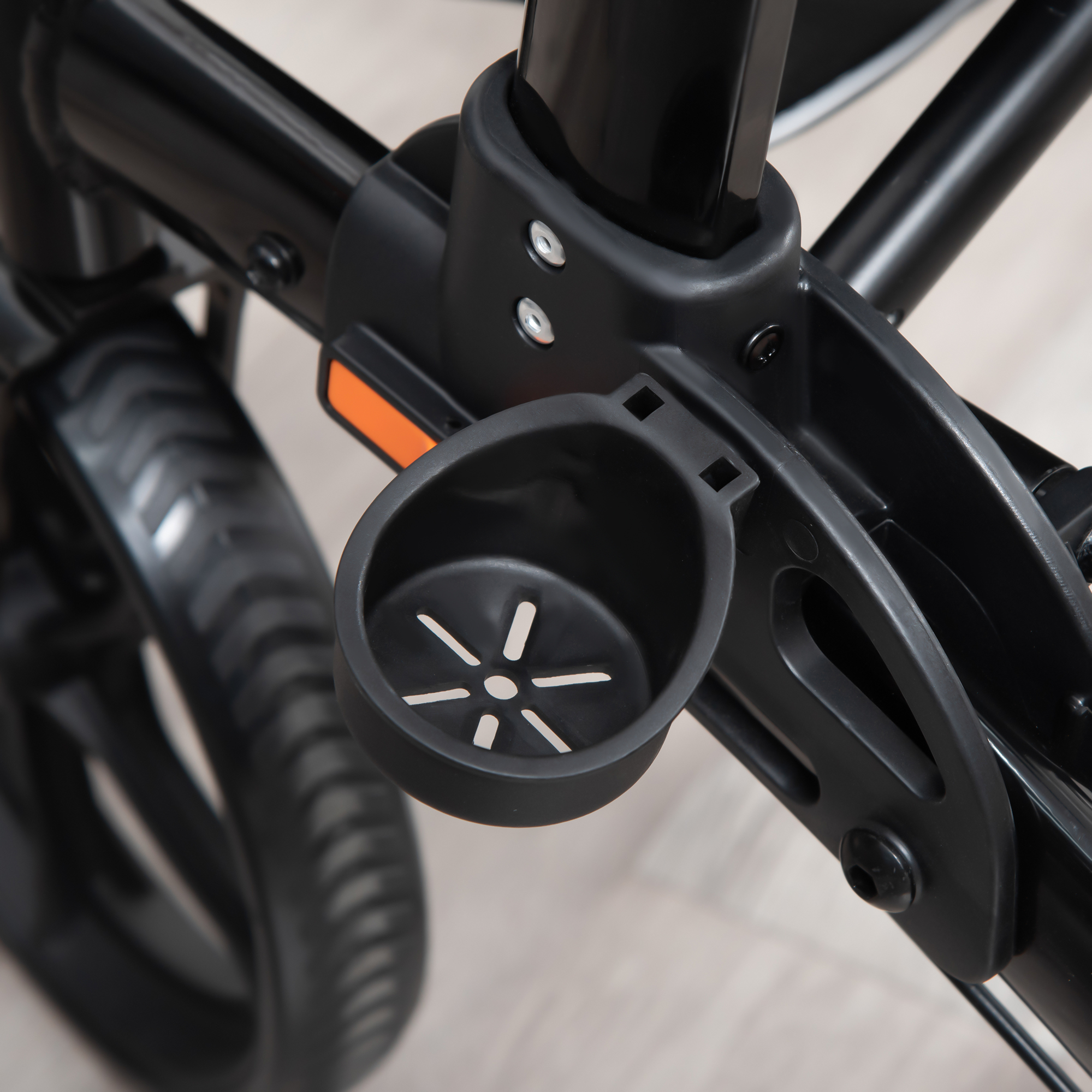 HOMCOM Aluminum Rollator Walker for Seniors and Adults with 10'' Wheels ...