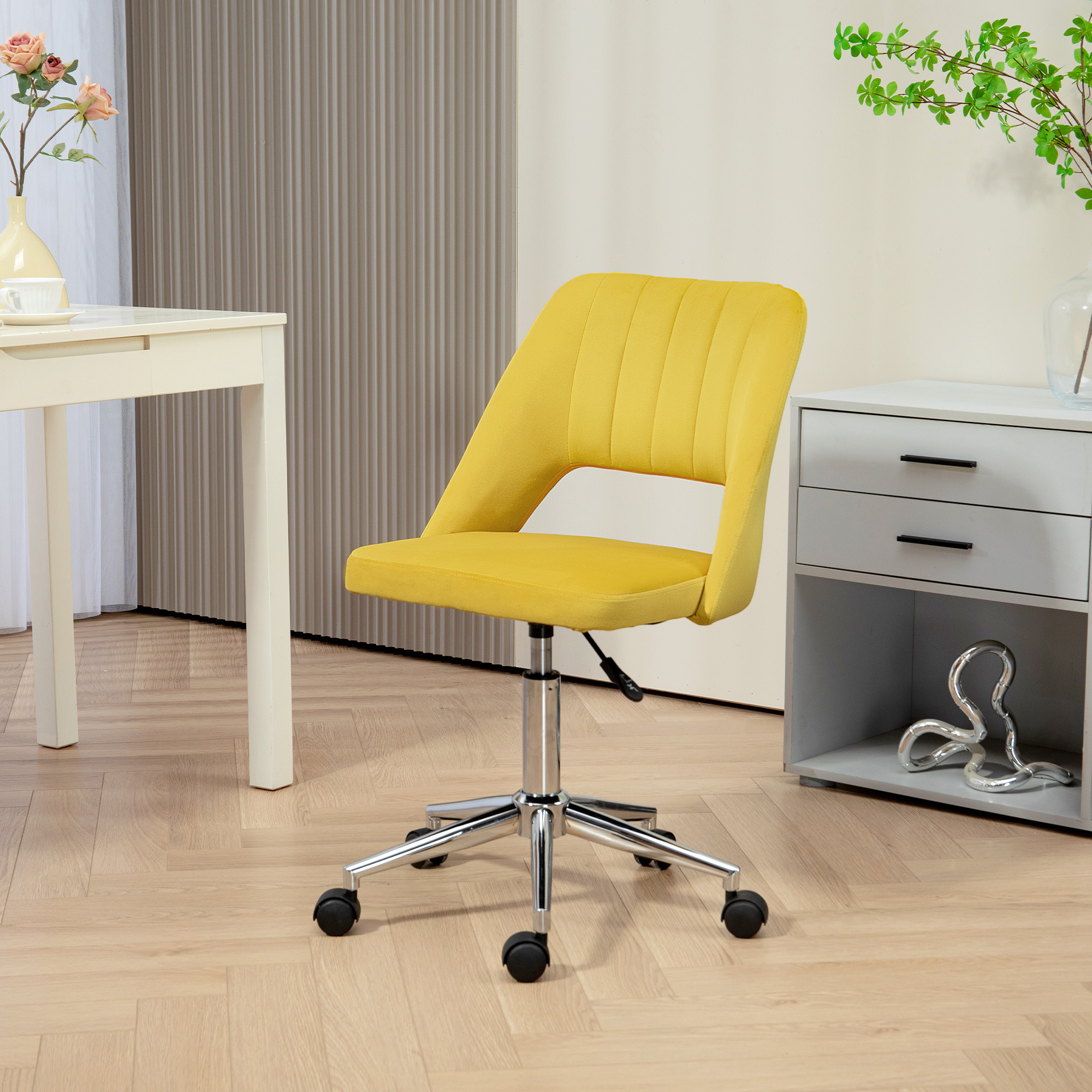Vinsetto Mid Back Office Chair Velvet Fabric Swivel Scallop Shape ...
