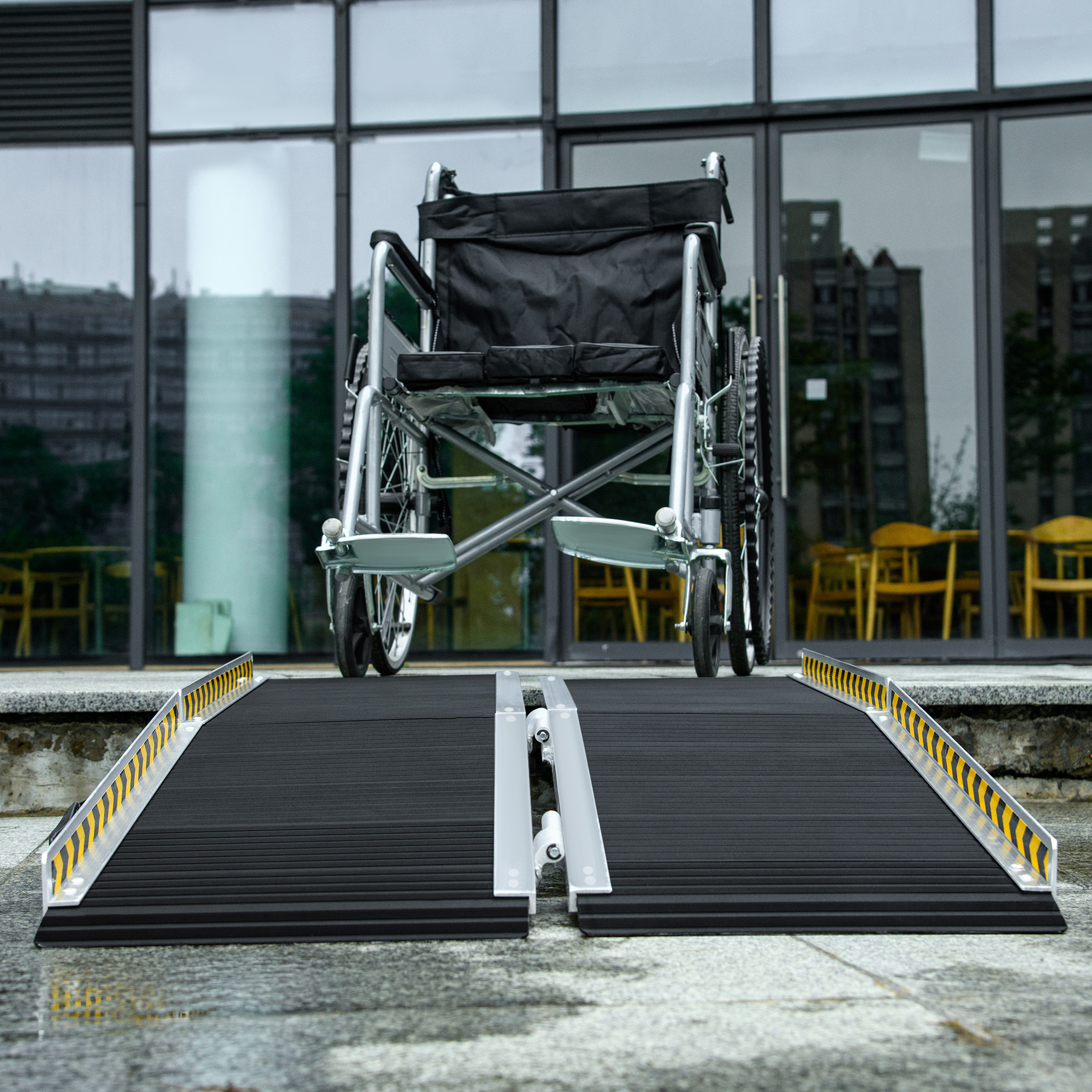 HOMCOM 5ft Folding Wheelchair Ramp, Non-Skid Aluminum Threshold Ramp ...