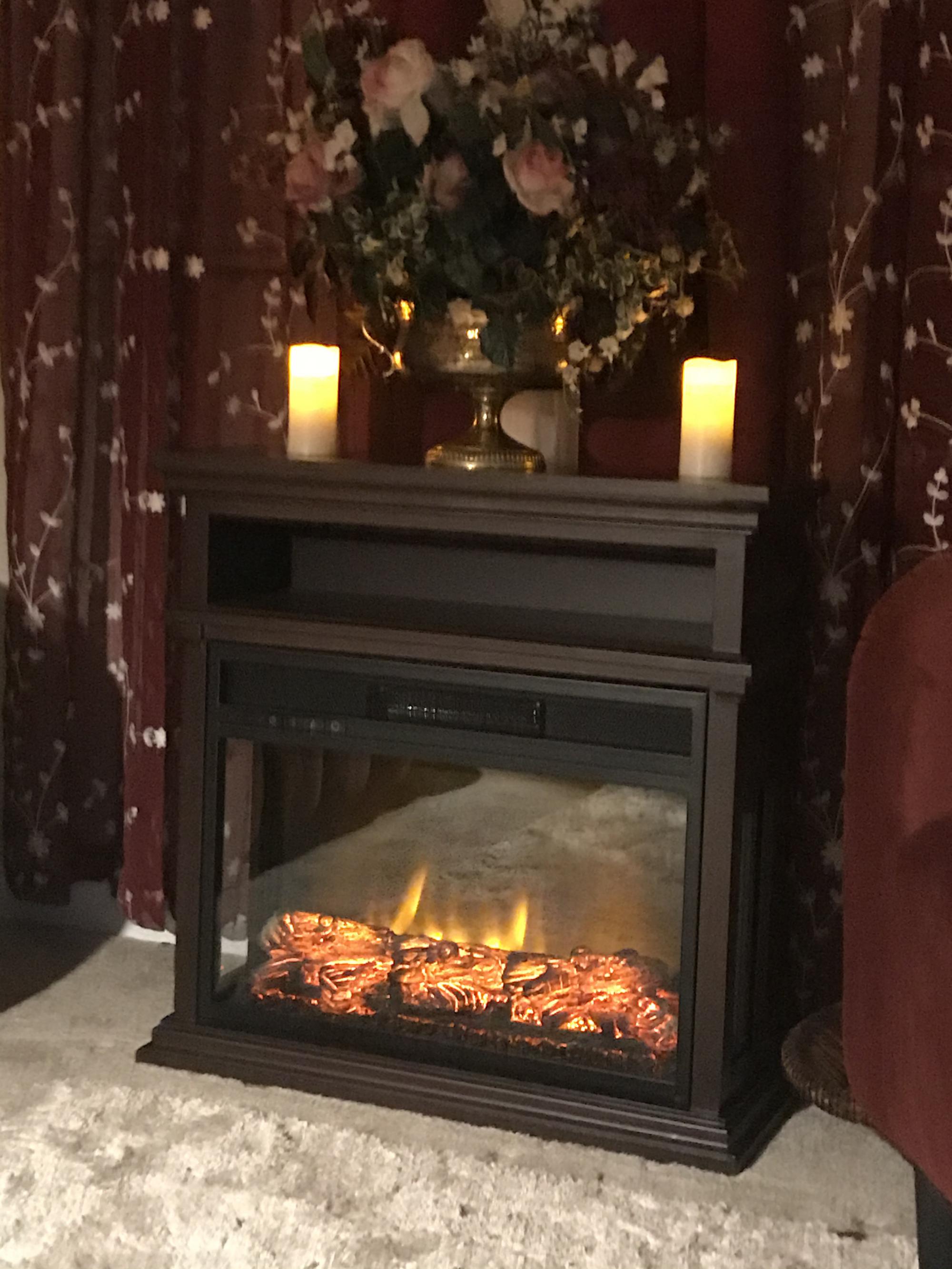 HOMCOM Electric Fireplace with Shelf Storage Rack Side Console Table ...