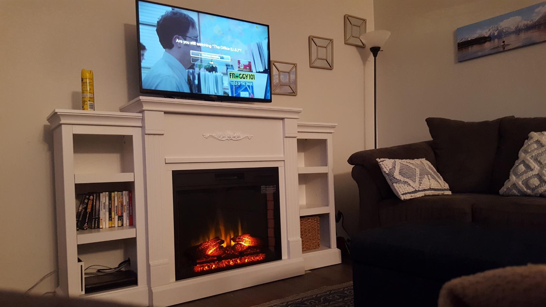 HOMCOM Electric Fireplace Freestanding 1400W Artificial Flame Effect ...