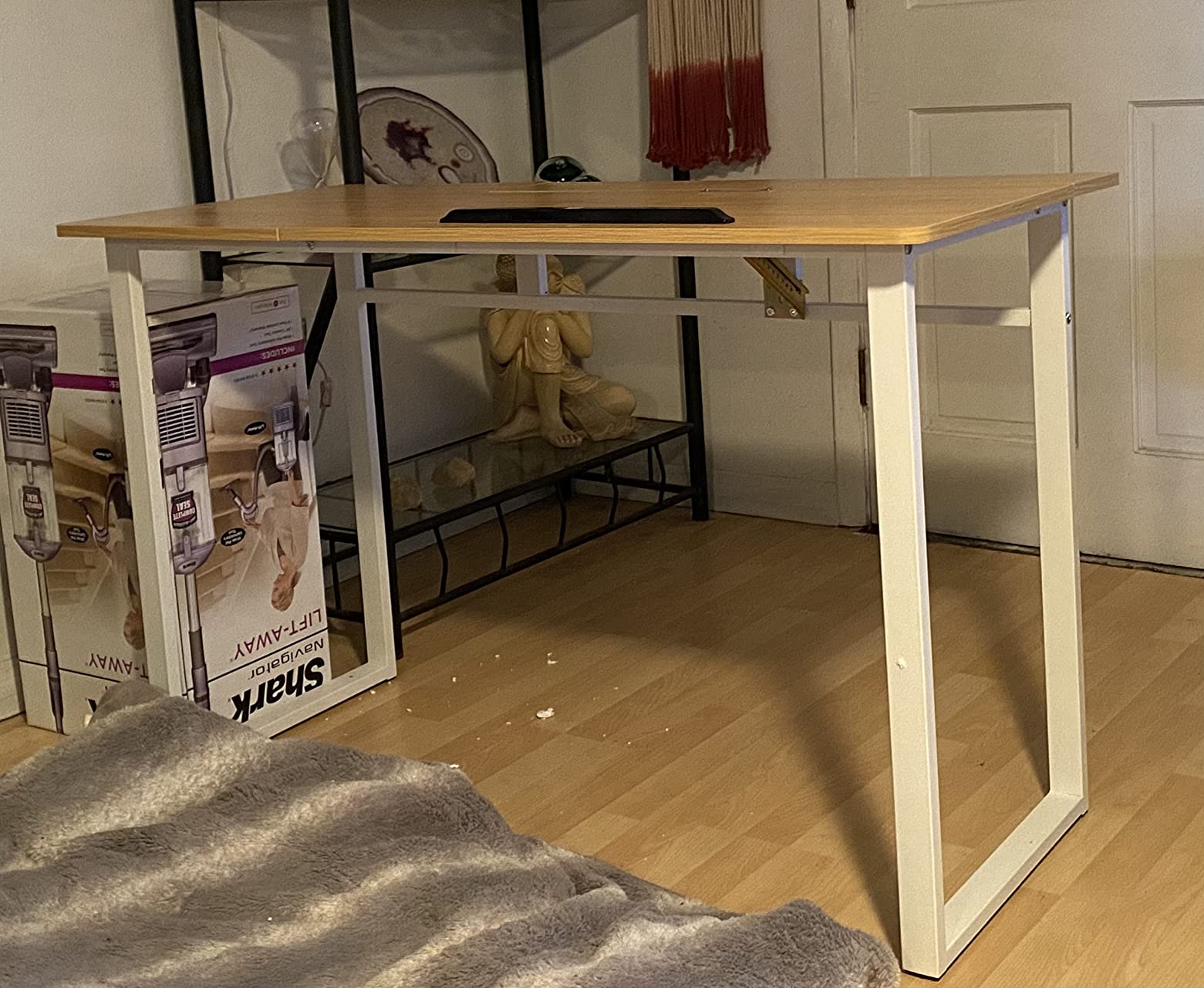 HOMCOM Computer Desk Writing Table with Small Angle Adjustable Tabletop ...