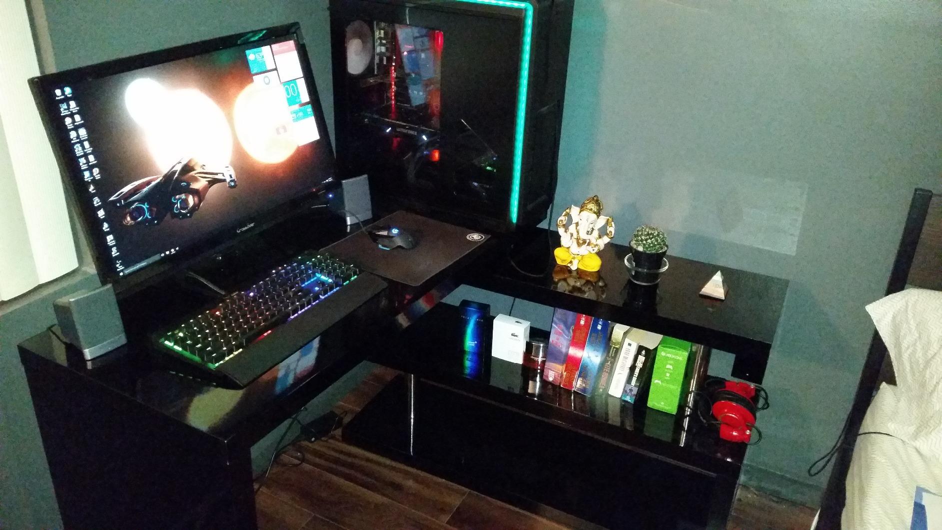 HOMCOM 360° Rotating Corner Computer Desk Modern L-Shaped Home Office ...