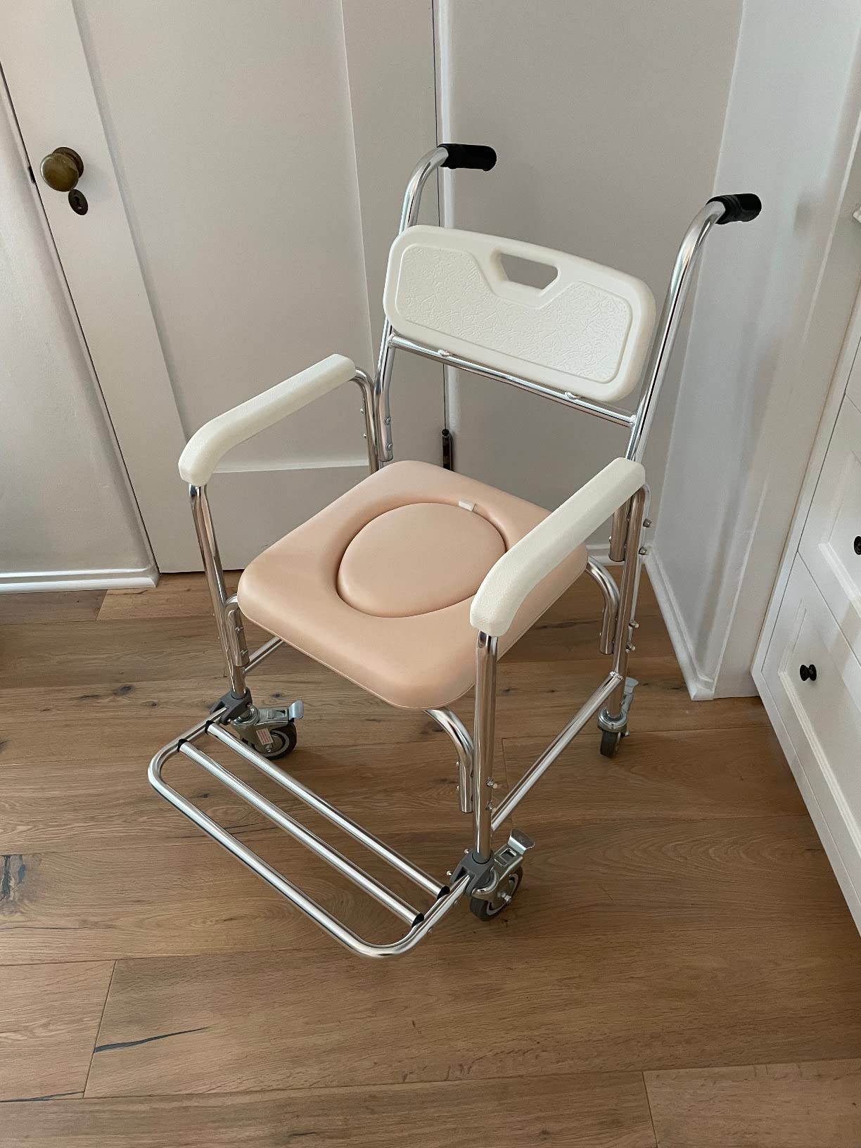 HOMCOM Personal Mobility Durable Waterproof Shower Accessible Transport ...