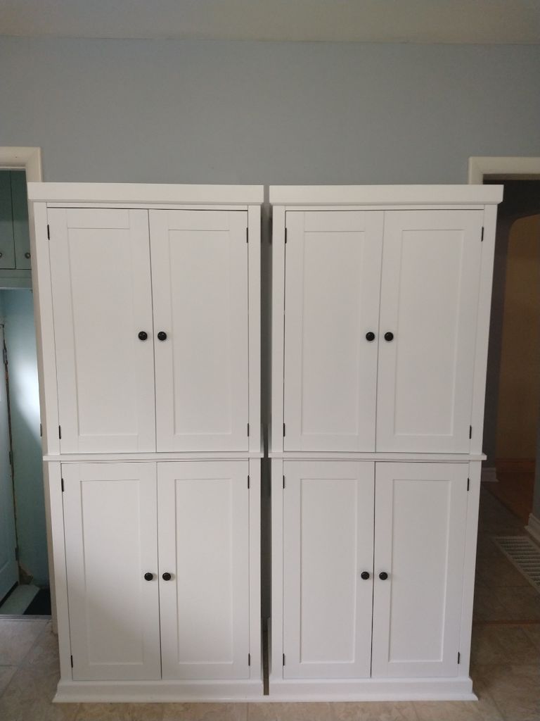 HOMCOM Free Standing Kitchen Pantry Natural Wood Stand Alone Kitchen ...